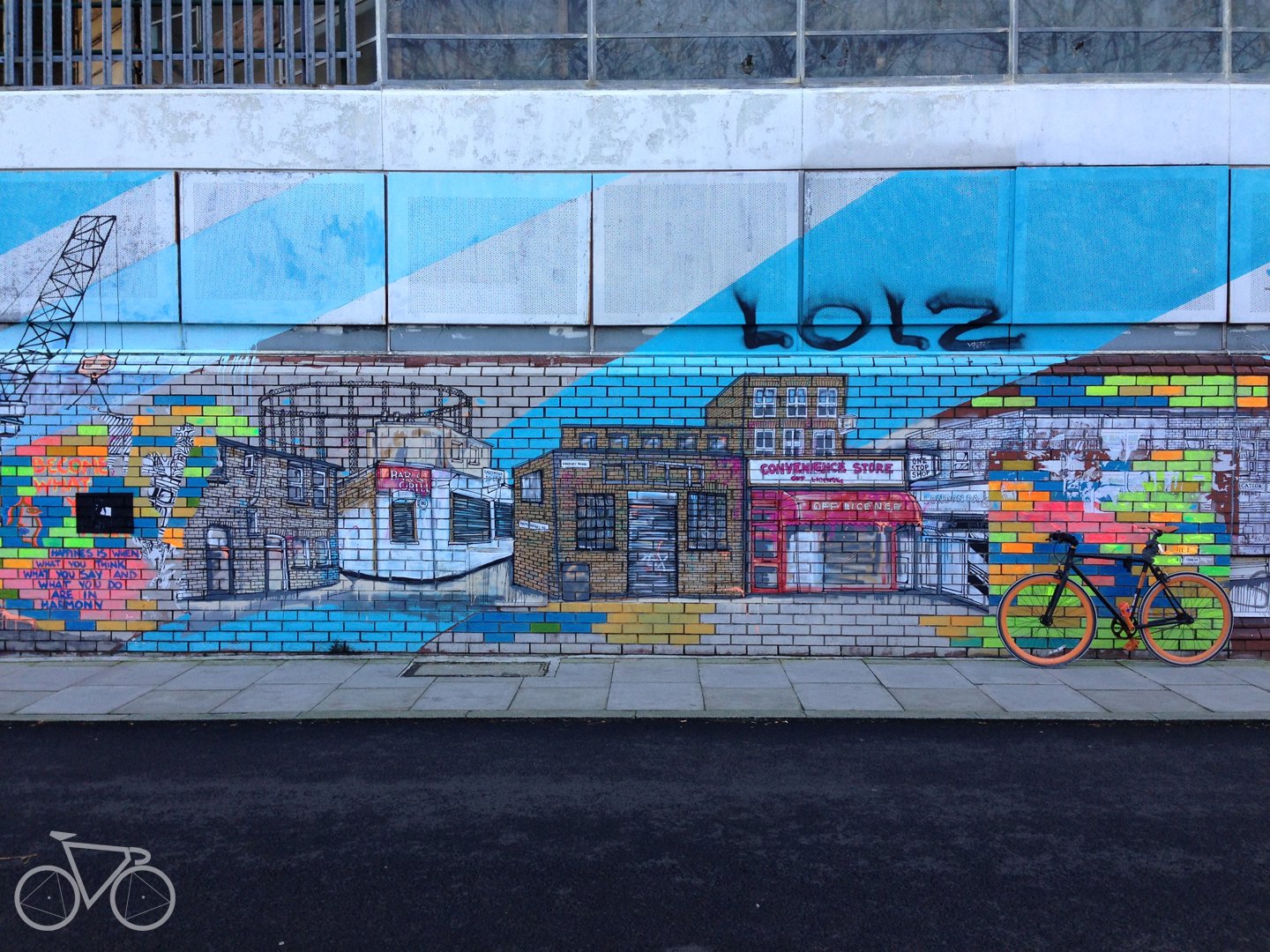 #304 Street Art in Hackney - One Shot One Ride